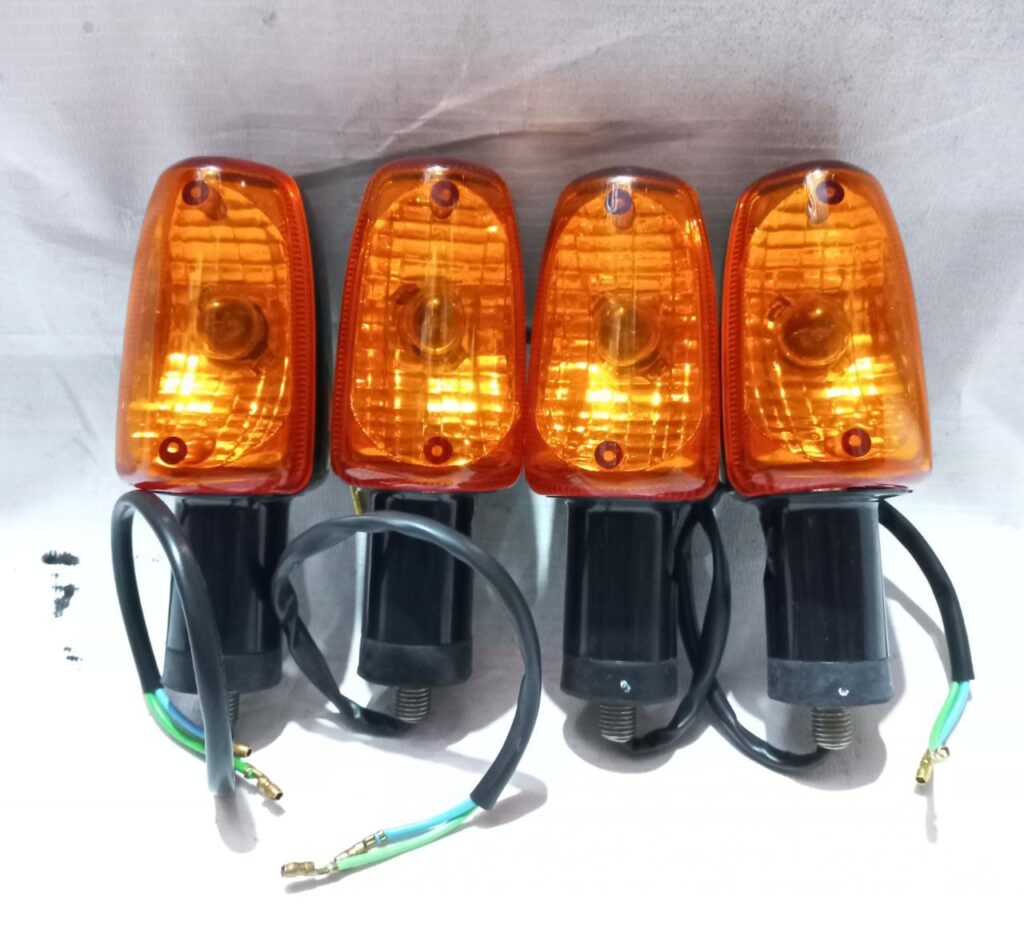 ISHARA / INDICATOR SET CD-70 NEW MODELS 04 PIECES (GENUINE) - MOTOPARTS ...